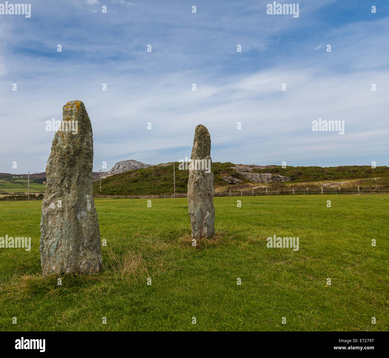 Standing stones wales hi-res stock photography and images - Alamy