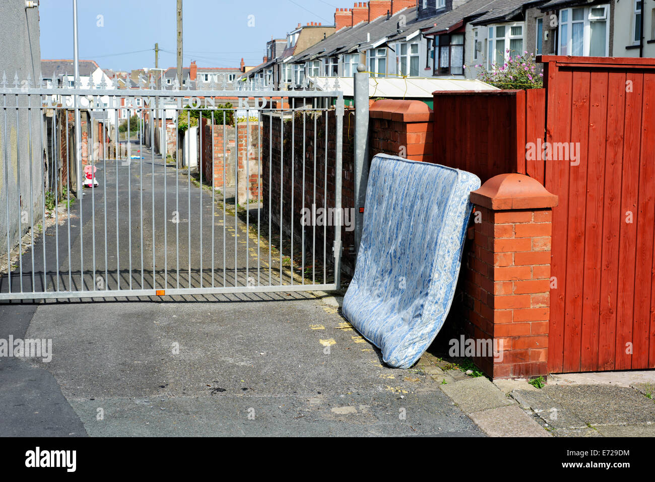 Mattress dumped at the back of a row of terraced houses in Blackpool ...
