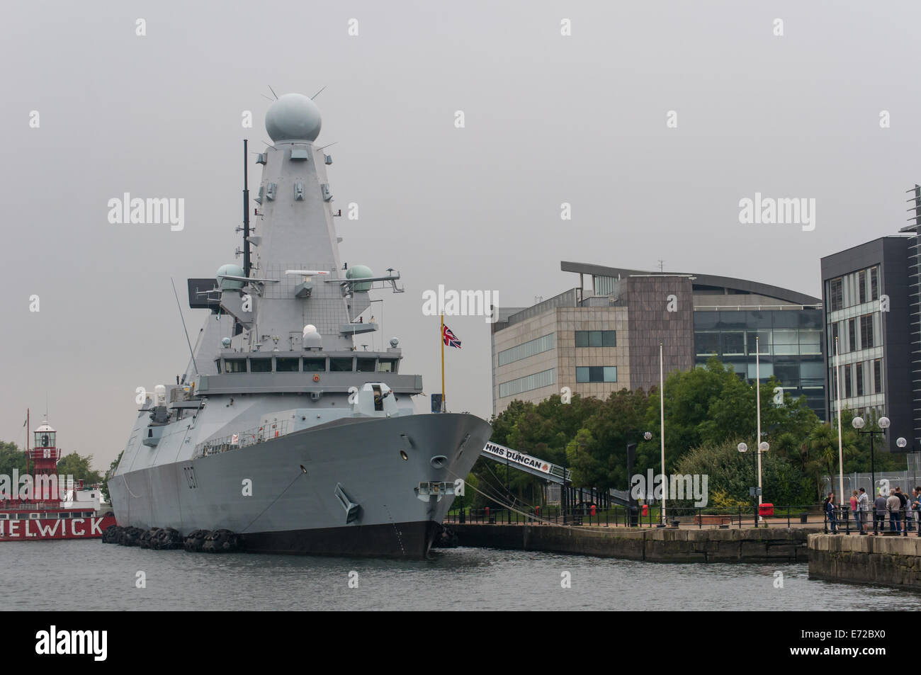 Hms duncan hi-res stock photography and images - Alamy