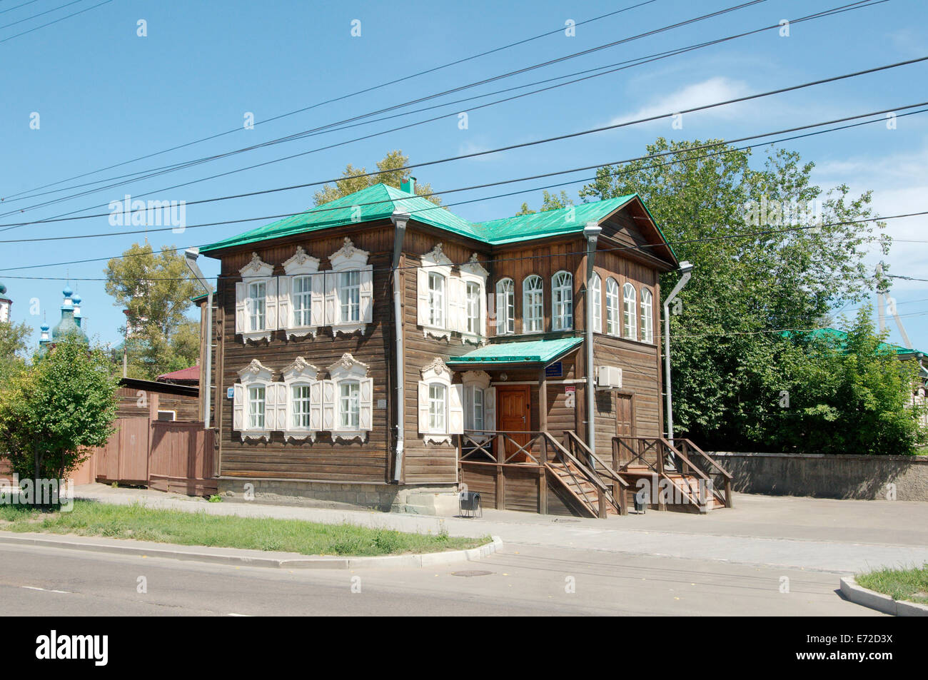 Wooden log house to historic city center of Irkutsk. Irkutsk settlement ...
