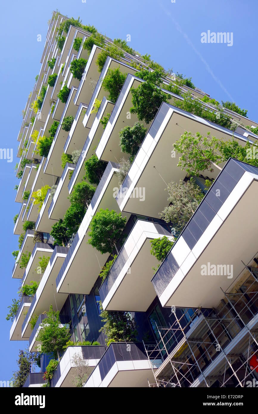 Bosco Vertical building in Milan, Italy Stock Photo - Alamy