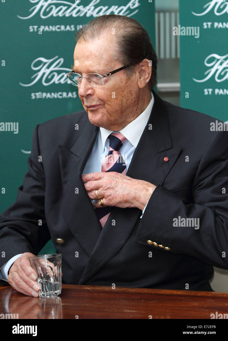 Autobiography roger moore hi-res stock photography and images - Alamy