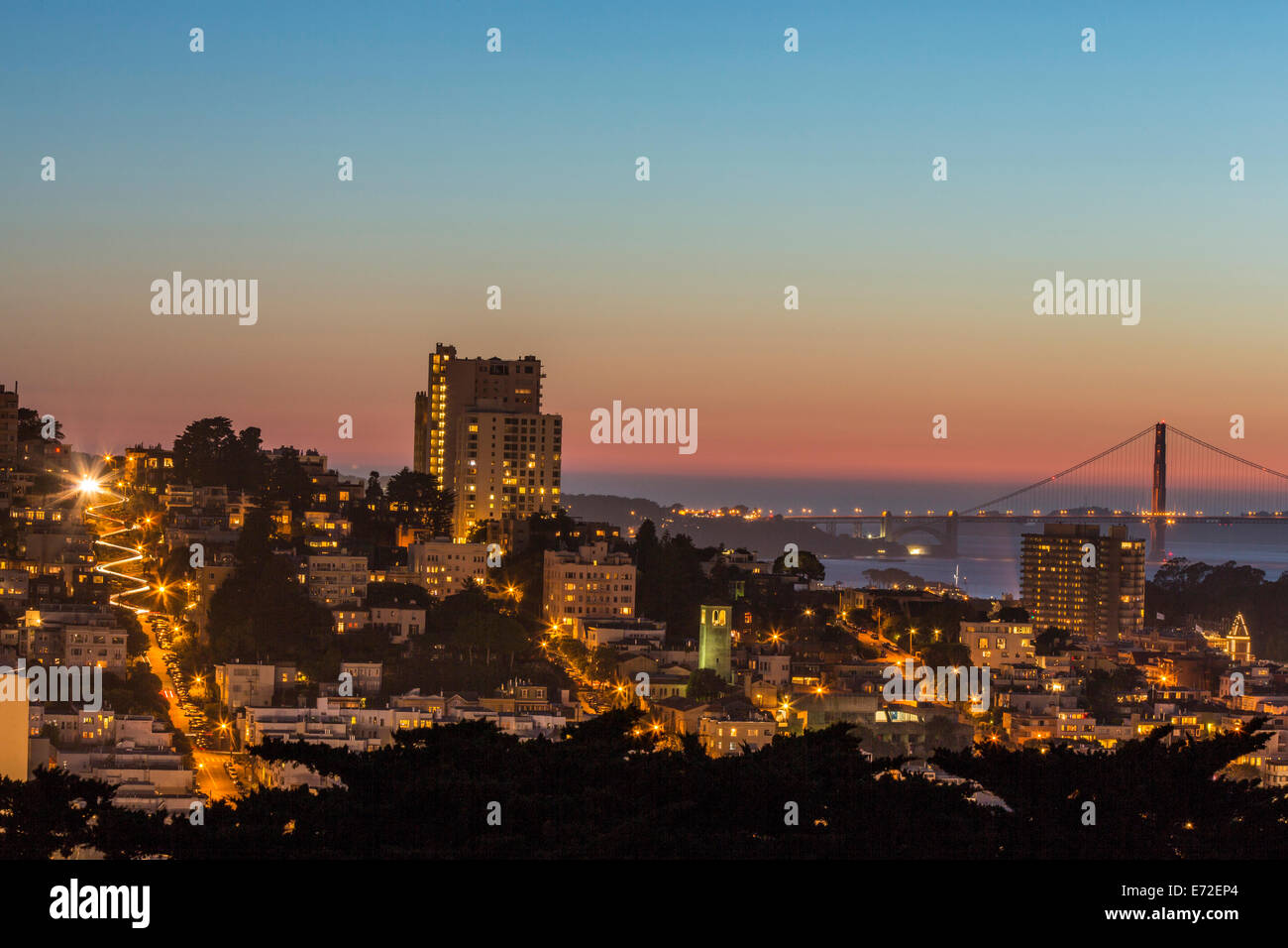 Curvy san francisco street hi-res stock photography and images - Alamy