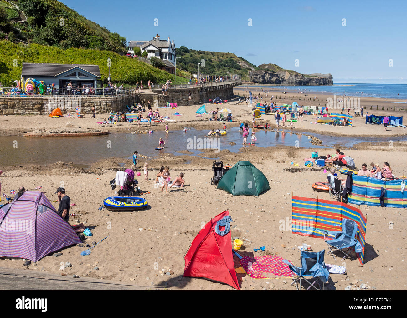 Yorkshire sandsend beach hi-res stock photography and images - Alamy