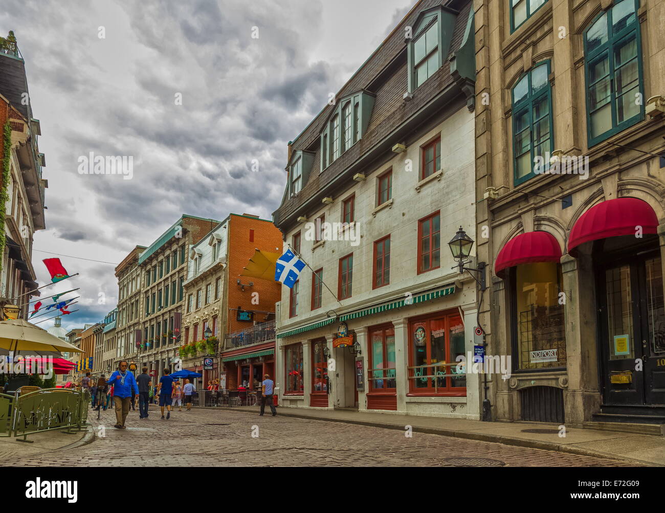 Old Vieux Montreal tourism area Stock Photo - Alamy