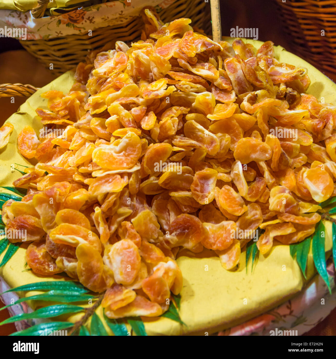 dried tangerine, mandarin sliced, orange fruit Stock Photo - Alamy