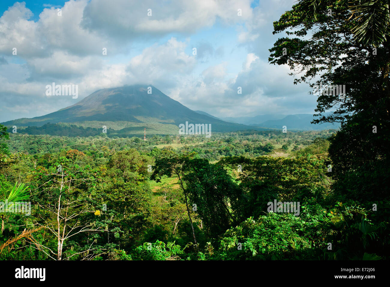 Arenal Volcano in northern Costa Rica Stock Photo - Alamy