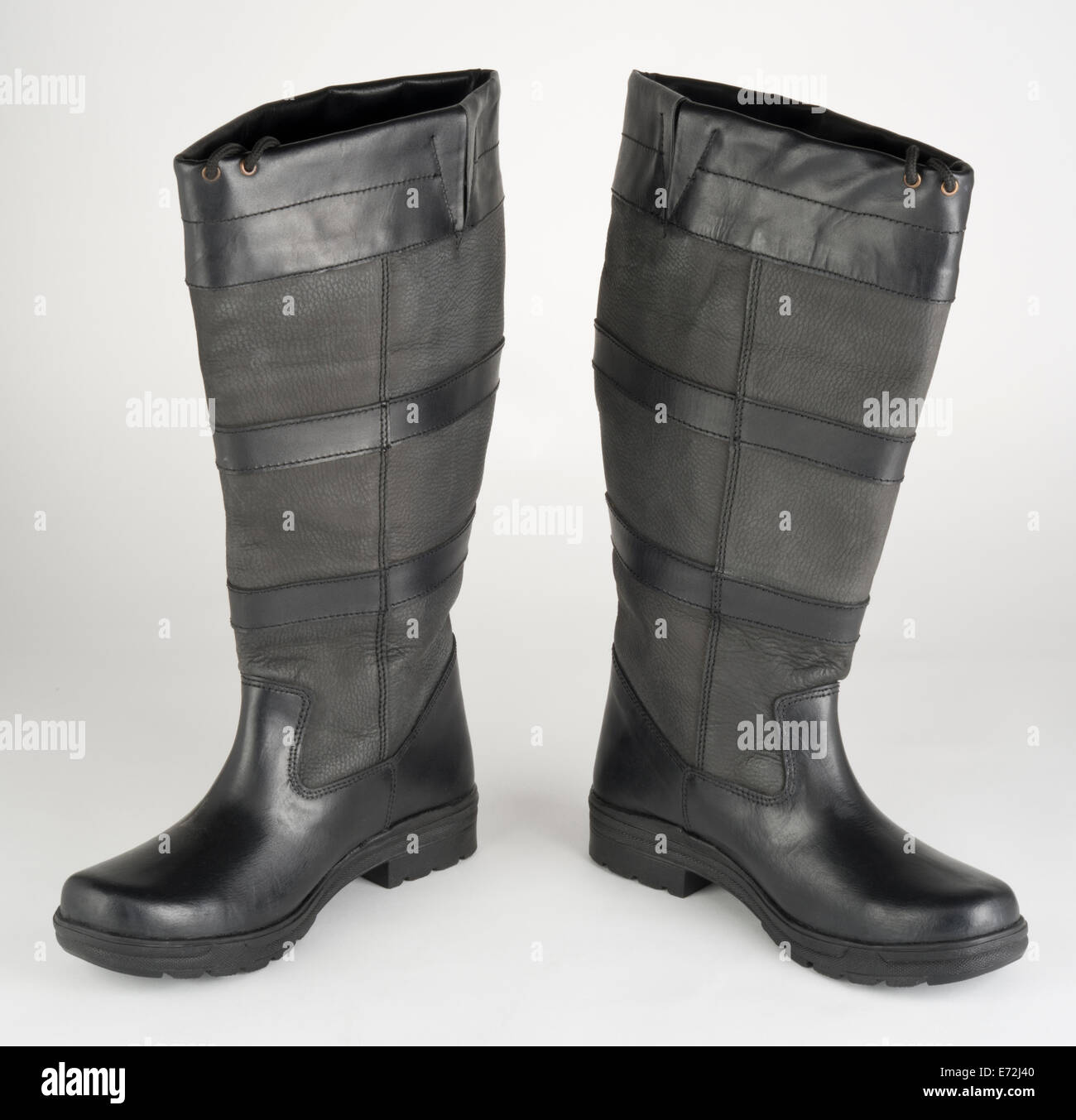 Thigh high boots hi-res stock photography and images - Alamy