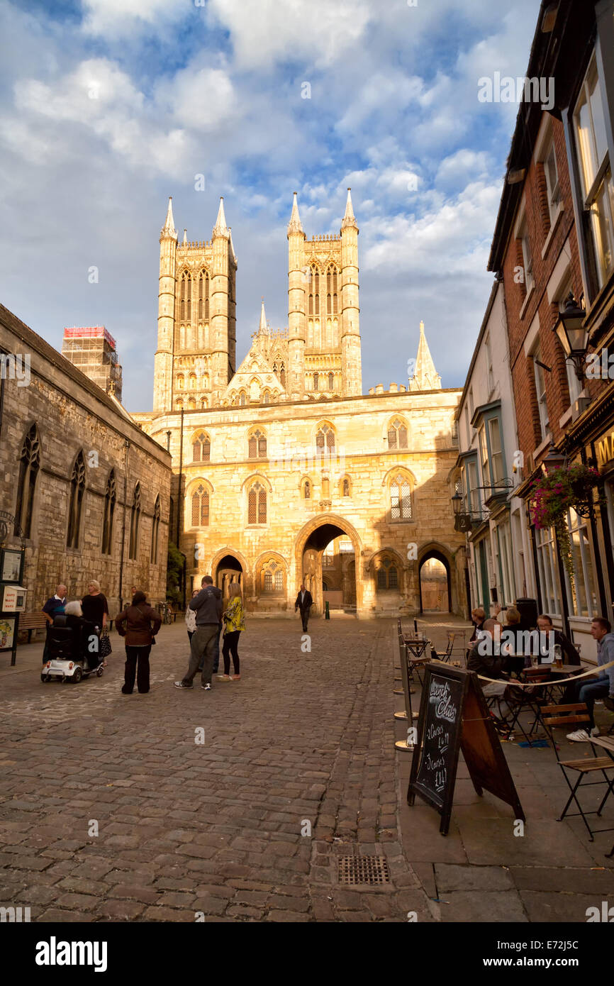 Lincoln city center lincolnshire england hi-res stock photography and ...