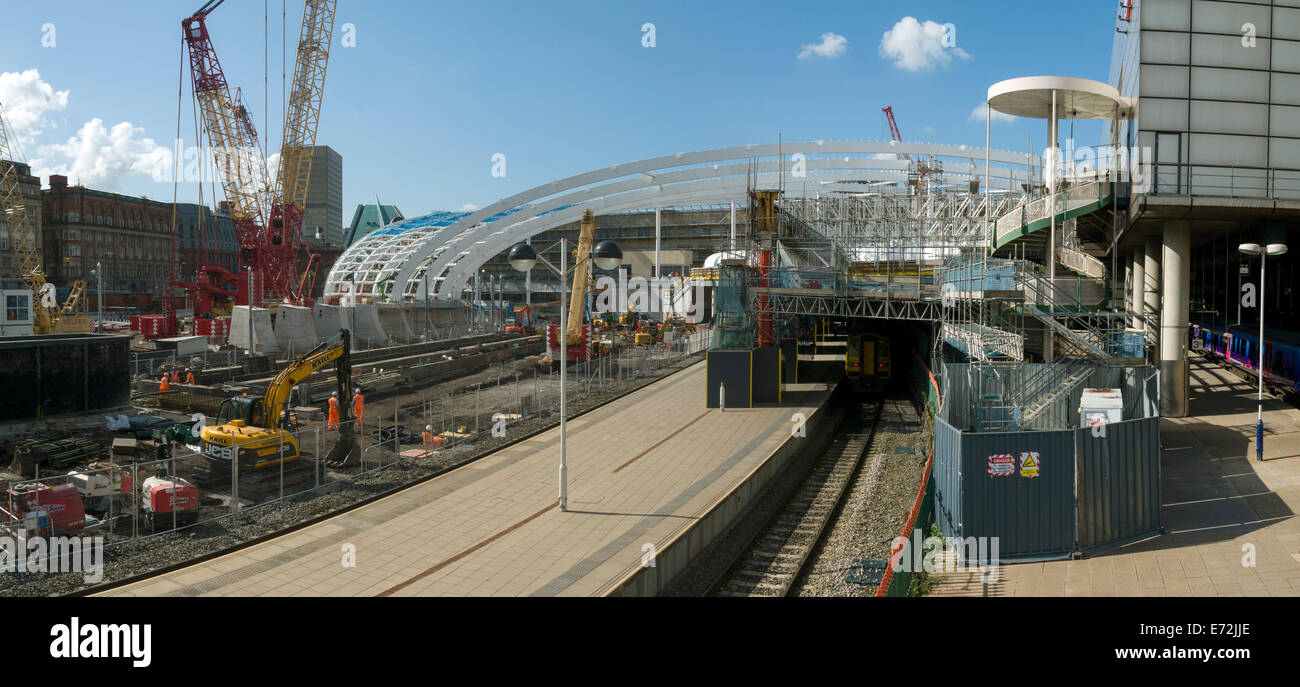 New roof being constructed and redevelopment work at Victoria Station ...