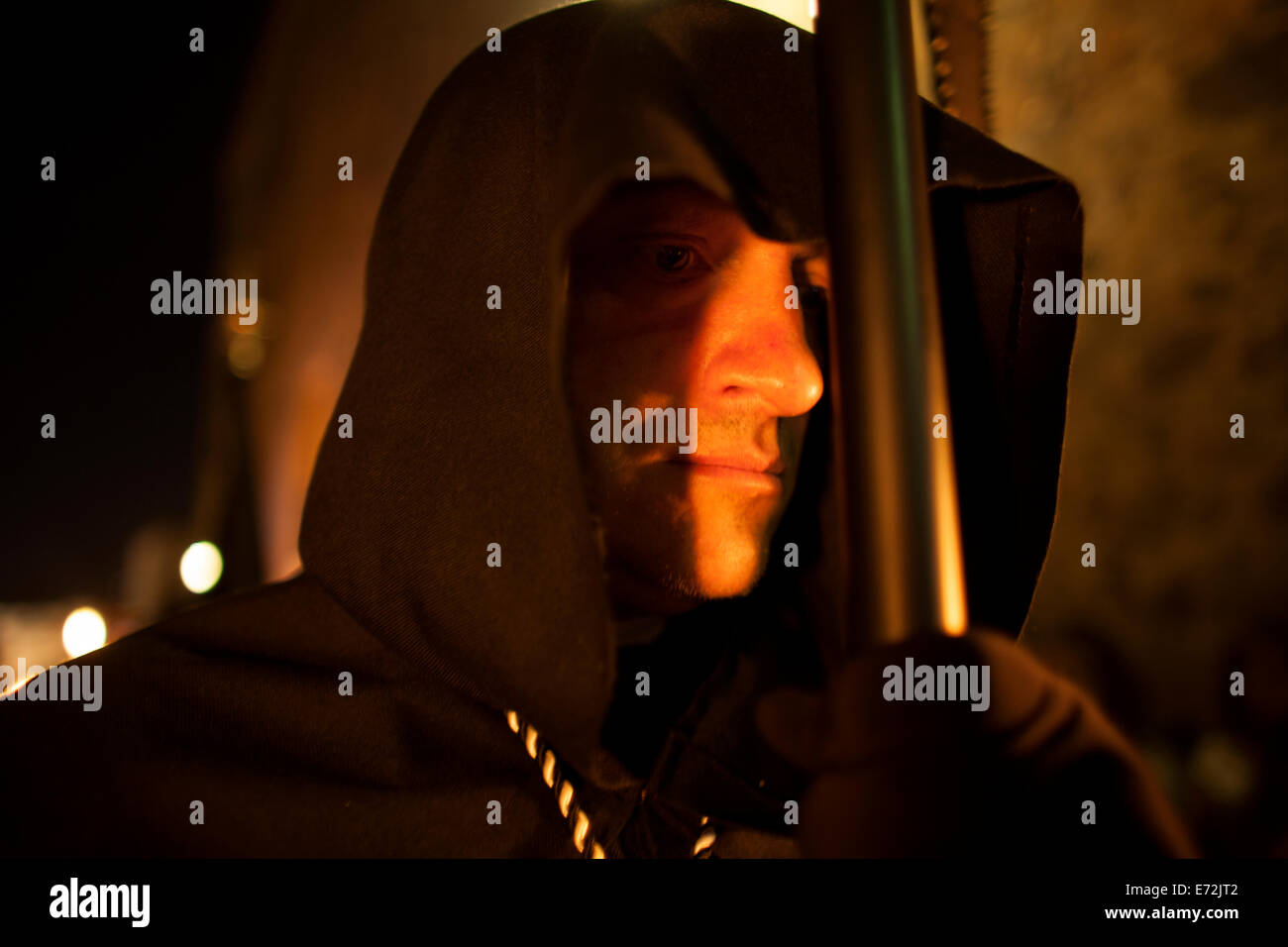 Medieval monk hi-res stock photography and images - Alamy