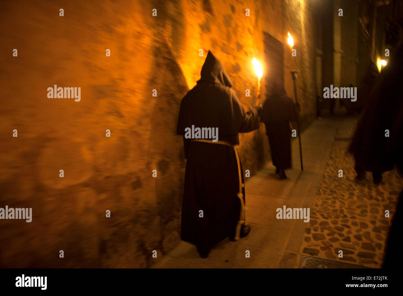 Crucifijo medieval hi-res stock photography and images - Alamy