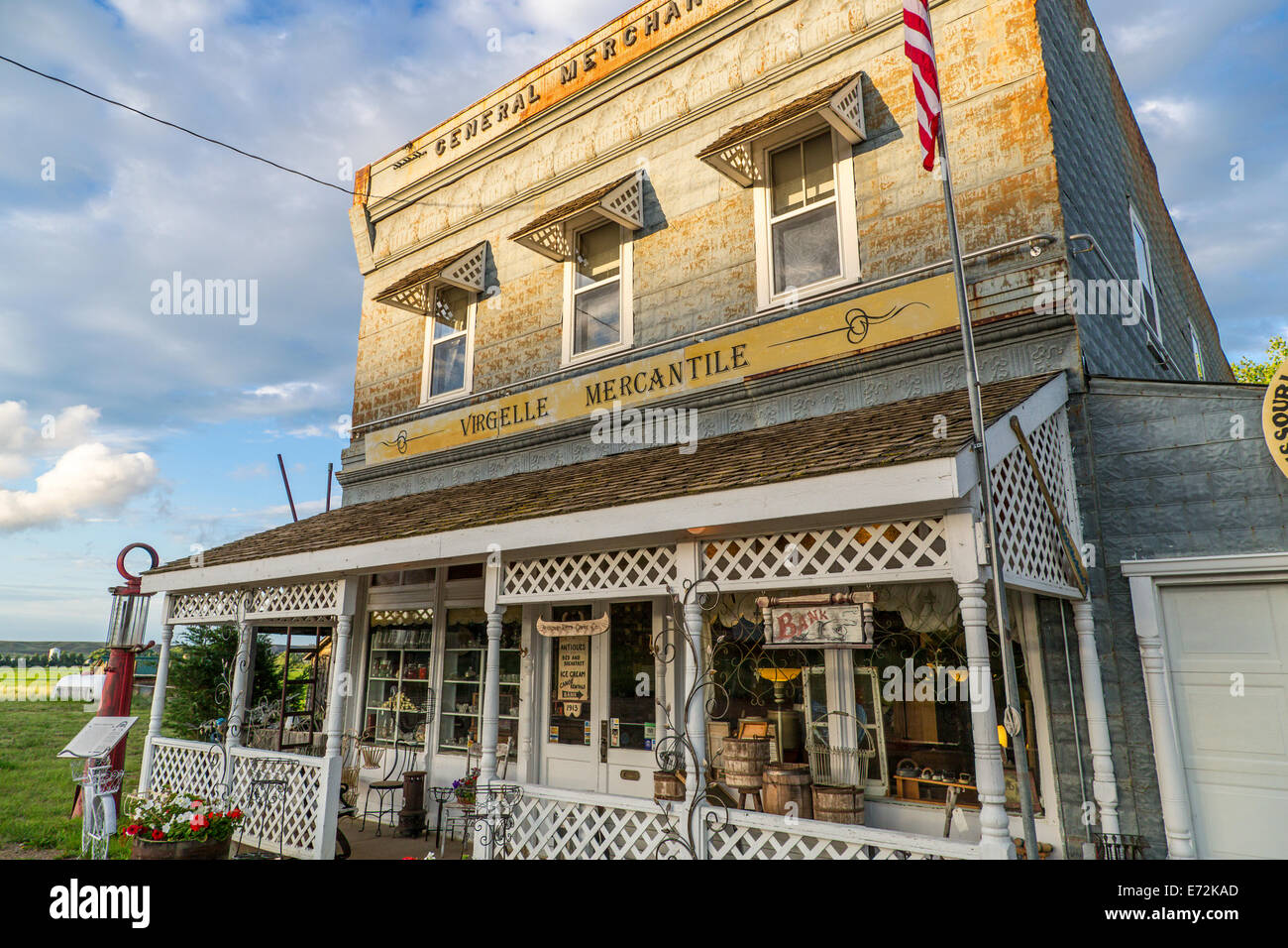 Historic Virgelle mercantile at Virgelle, Montana, USA Stock Photo - Alamy