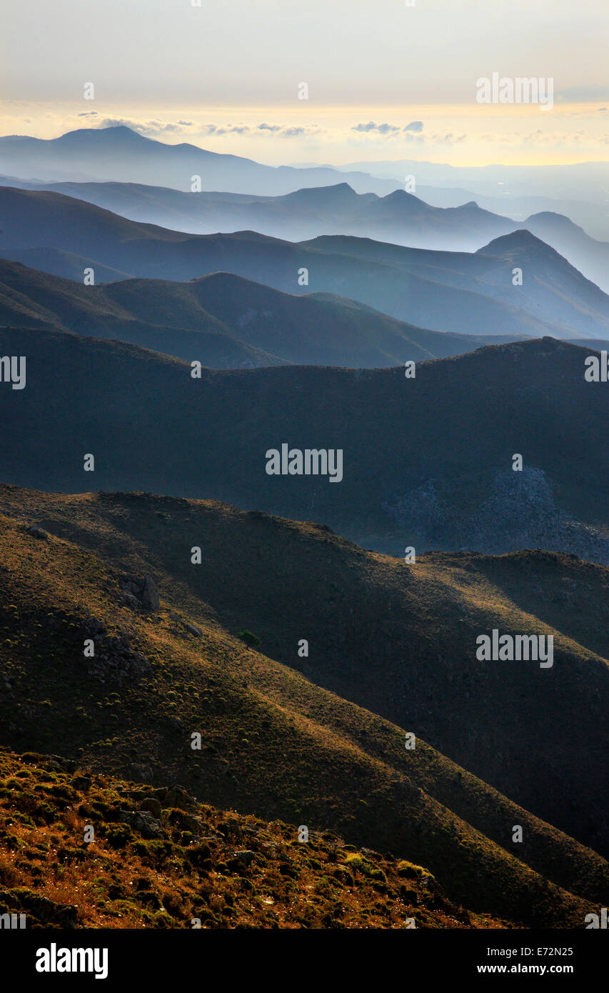 Arid mountain ranges hi-res stock photography and images - Alamy