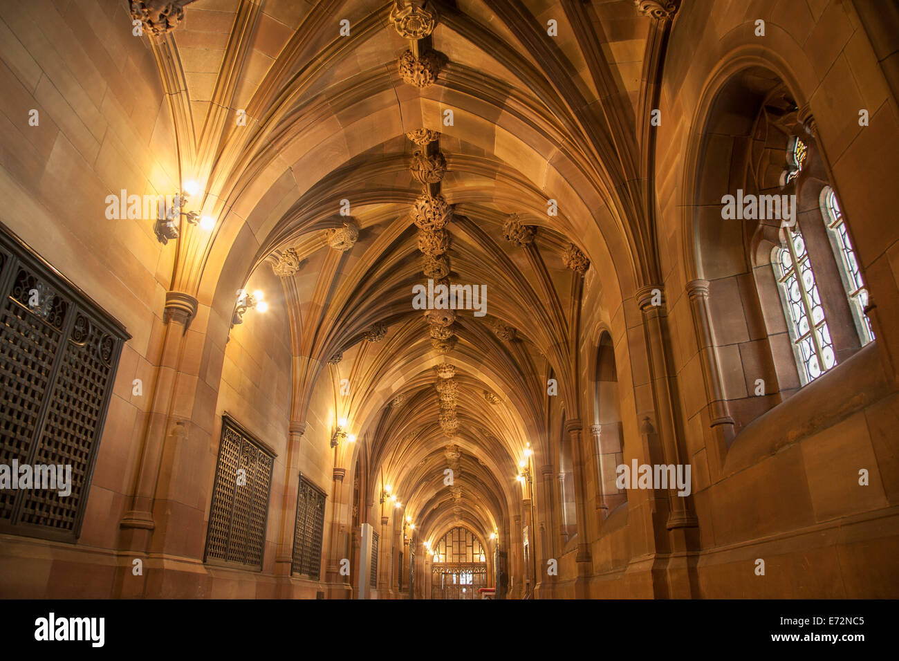 John rylands university library deansgate hi-res stock photography and ...