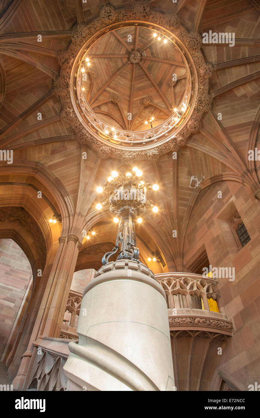 John rylands university library deansgate hi-res stock photography and ...