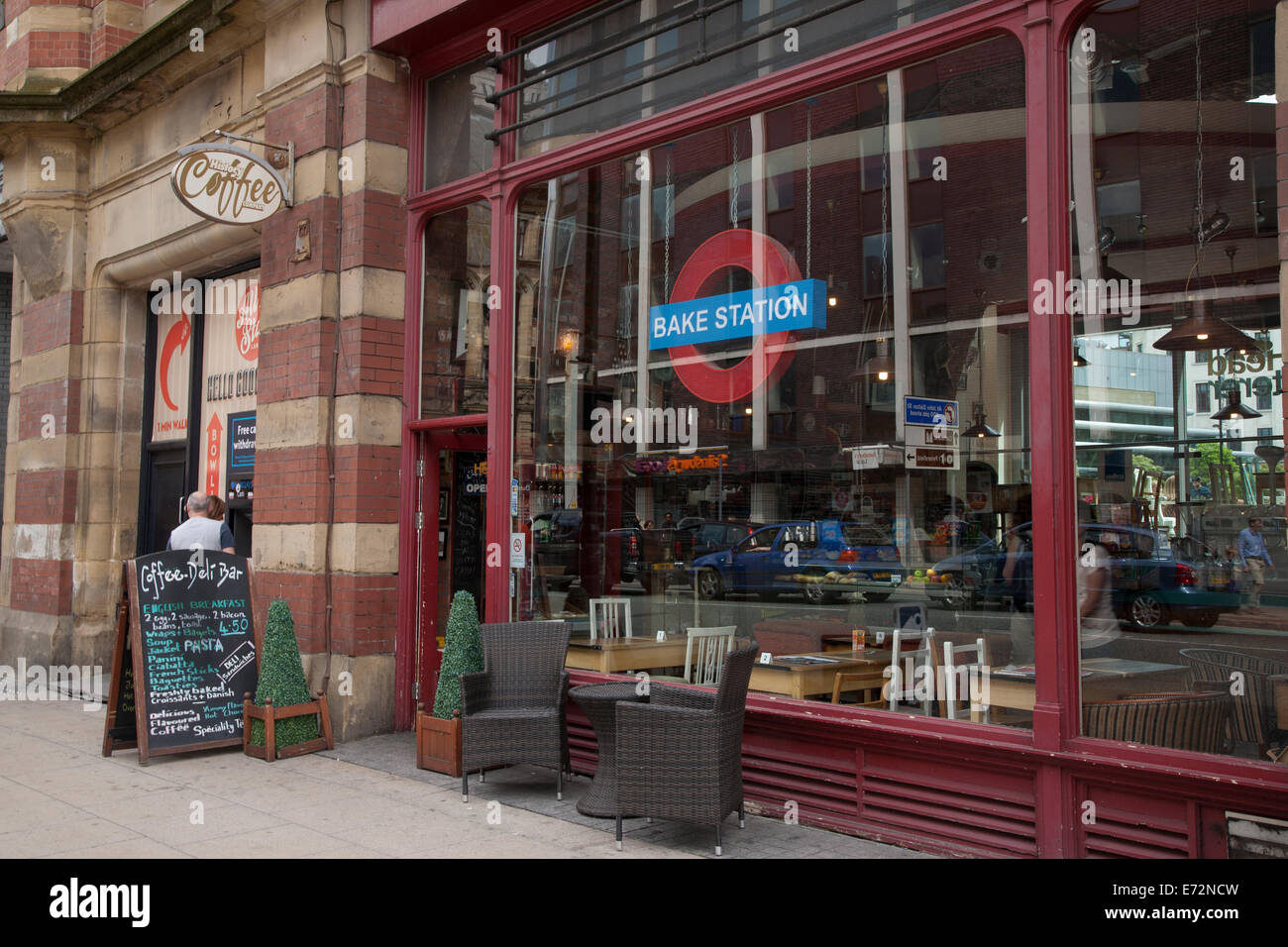 Bake station hi-res stock photography and images - Alamy