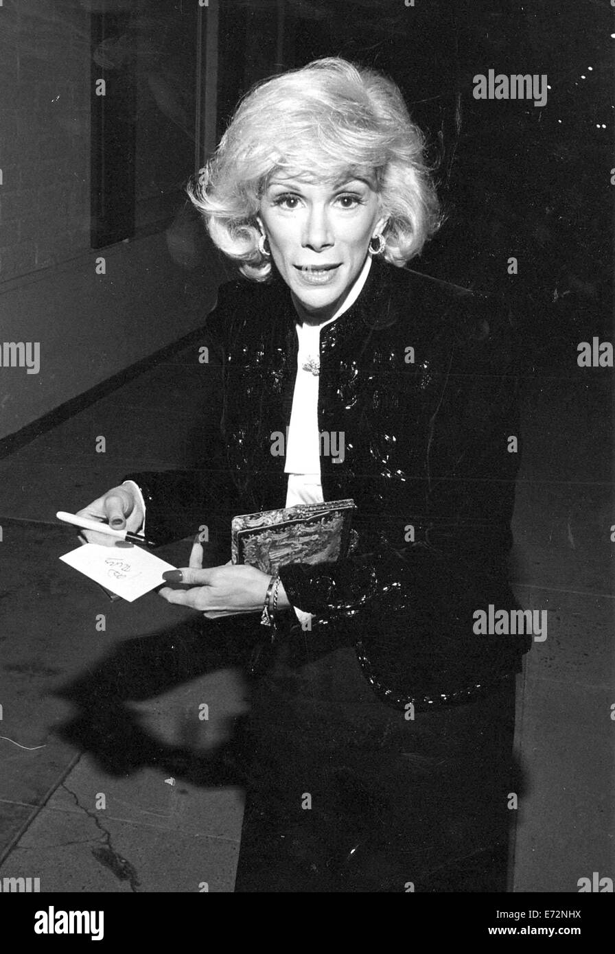 Joan rivers stand up hi-res stock photography and images - Alamy