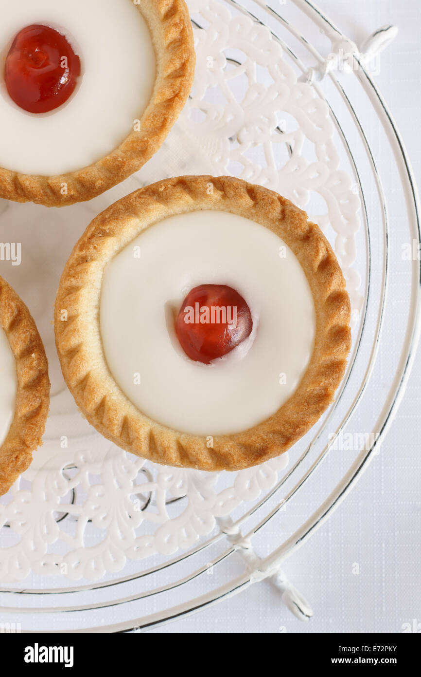 Bakewell tart hi-res stock photography and images - Alamy