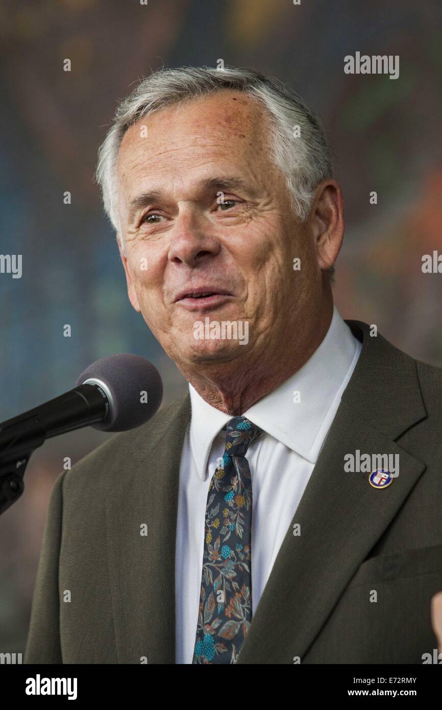 James k hahn hi-res stock photography and images - Alamy