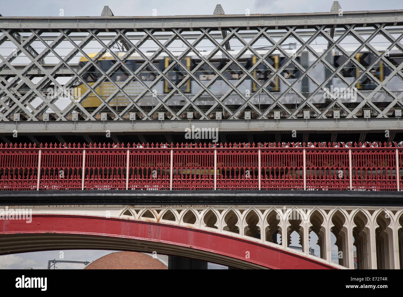 Railway Bridge at Castlefield Basin on Bridgewater Canal, Manchester ...