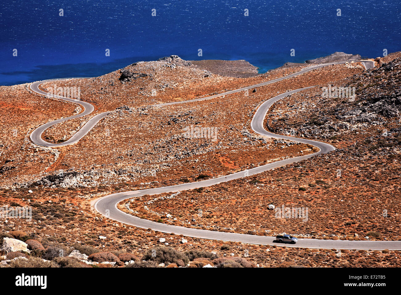 The best driving roads hi-res stock photography and images - Alamy