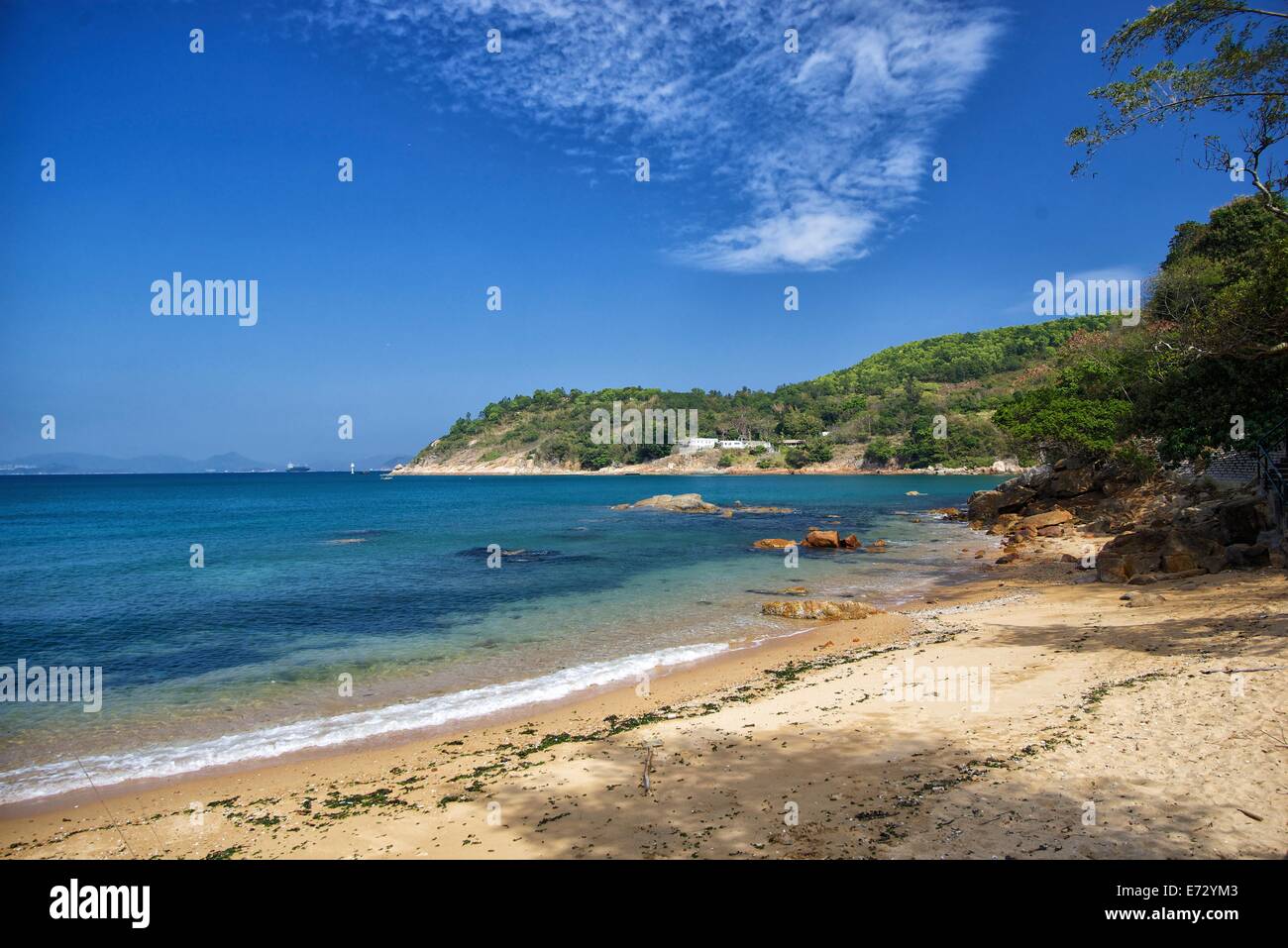 Hong Kong Lamma Island beach Stock Photo - Alamy