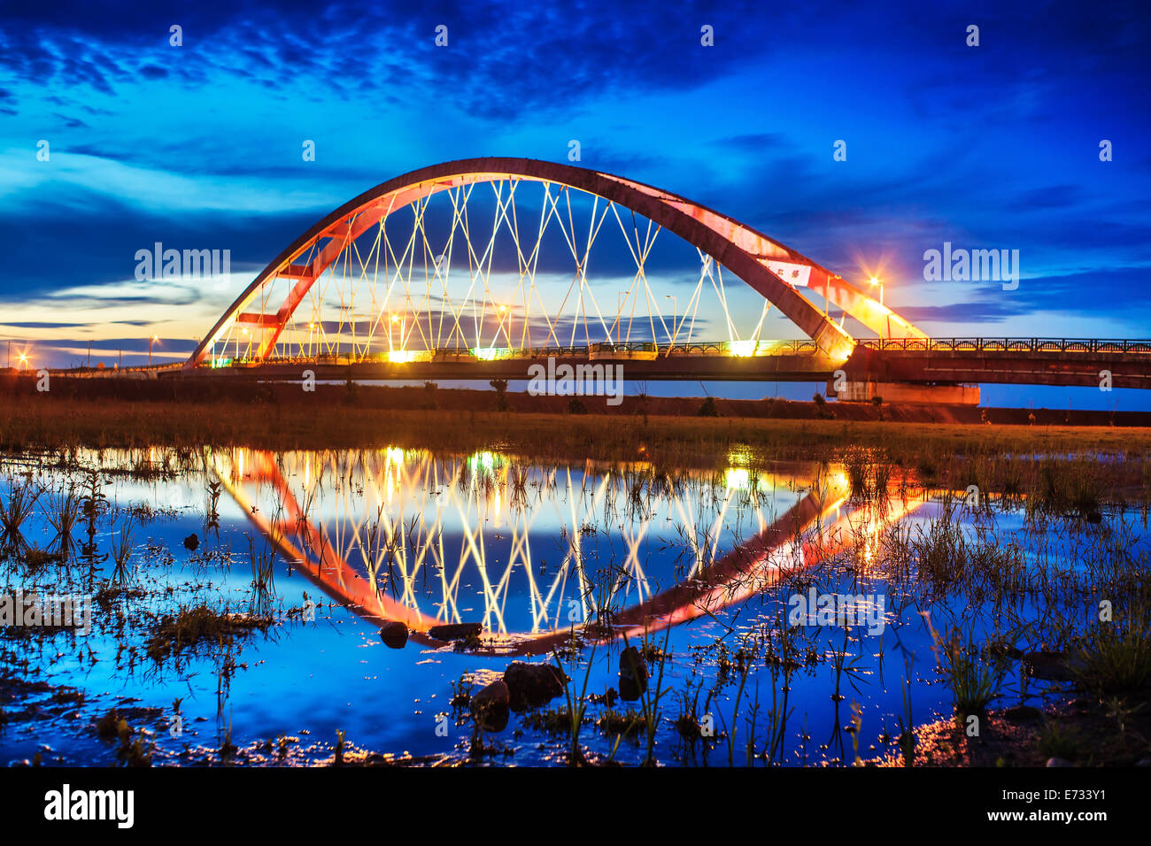 Asia taiwan view suspension bridge hi-res stock photography and images ...