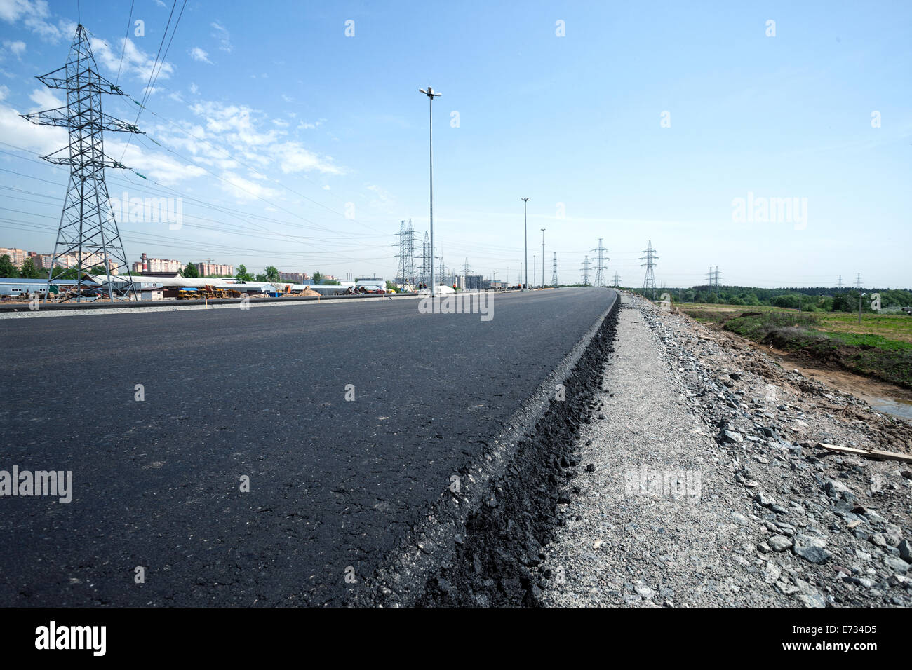 Construction of a new road Stock Photo - Alamy