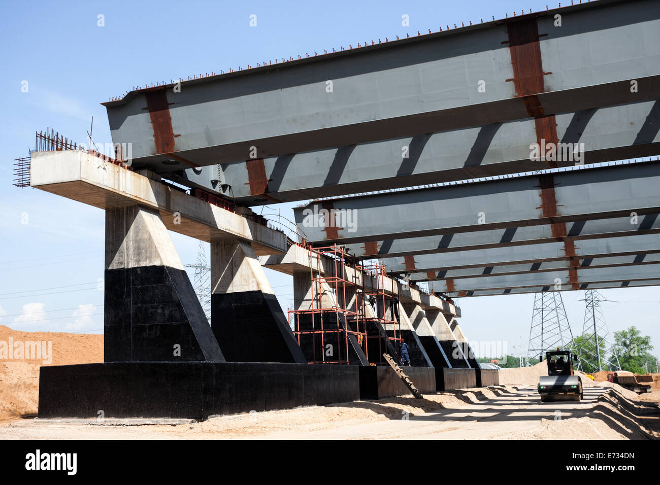 Precast concrete girder bridge hi-res stock photography and images - Alamy