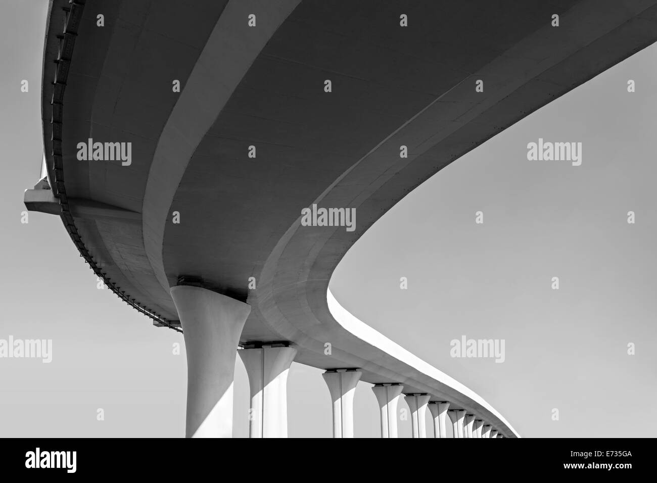 Column junction Black and White Stock Photos & Images - Alamy