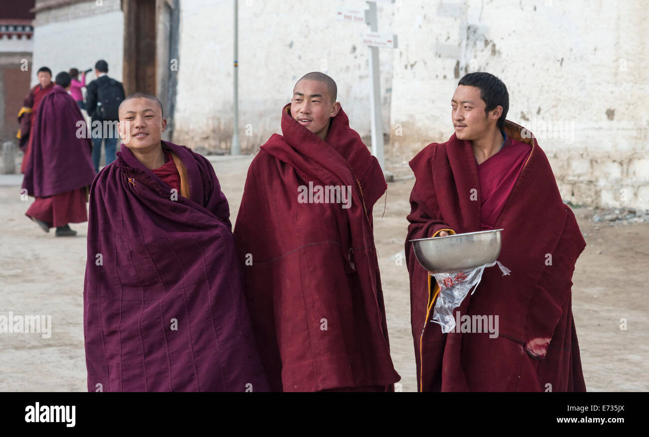 China, Tibet, Labrang, Happy faces of Tibetan Labrang Monastery monks ...