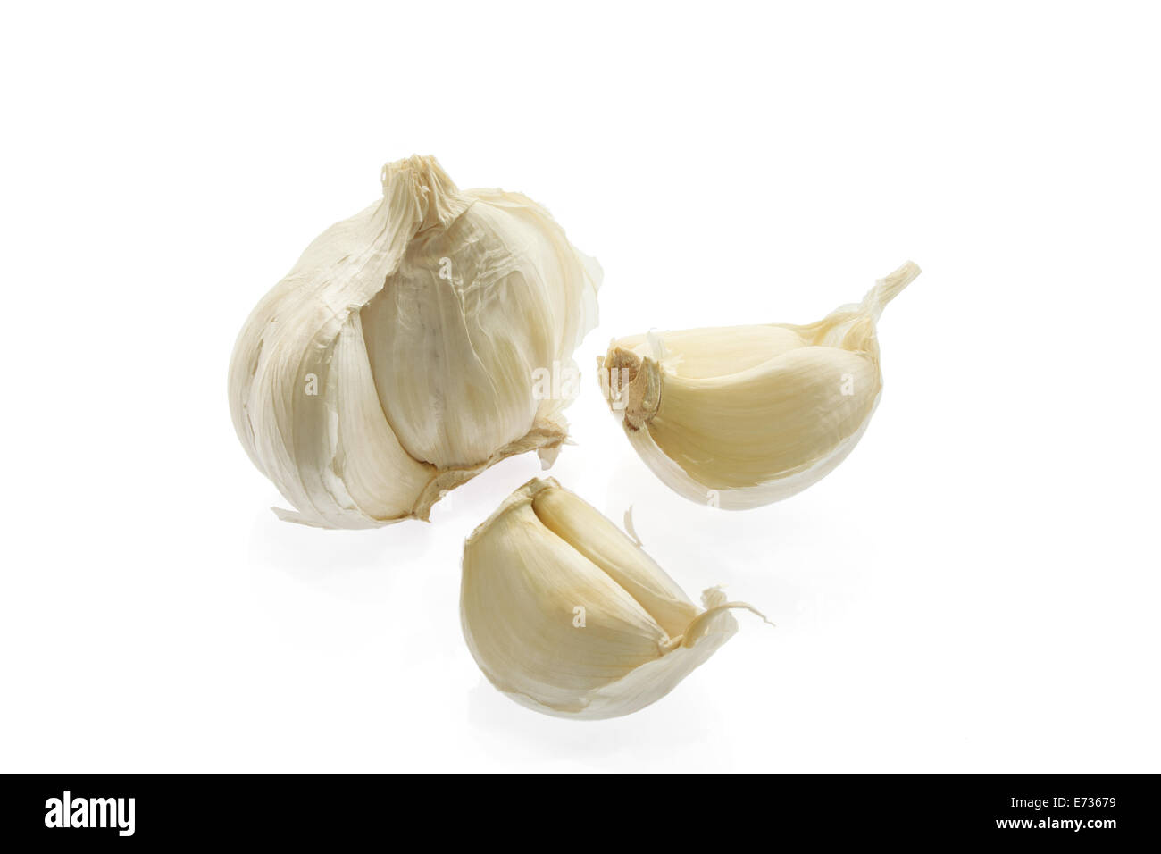 garlic bulb isolated on white background Stock Photo - Alamy