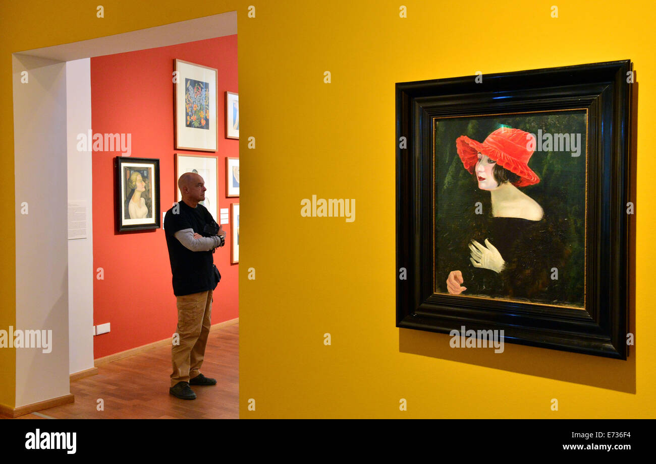 Otto dix portrait hi-res stock photography and images - Alamy