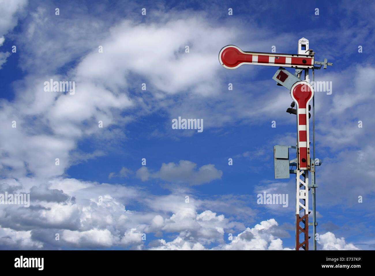 Traffic signal ahead sign hi-res stock photography and images - Alamy
