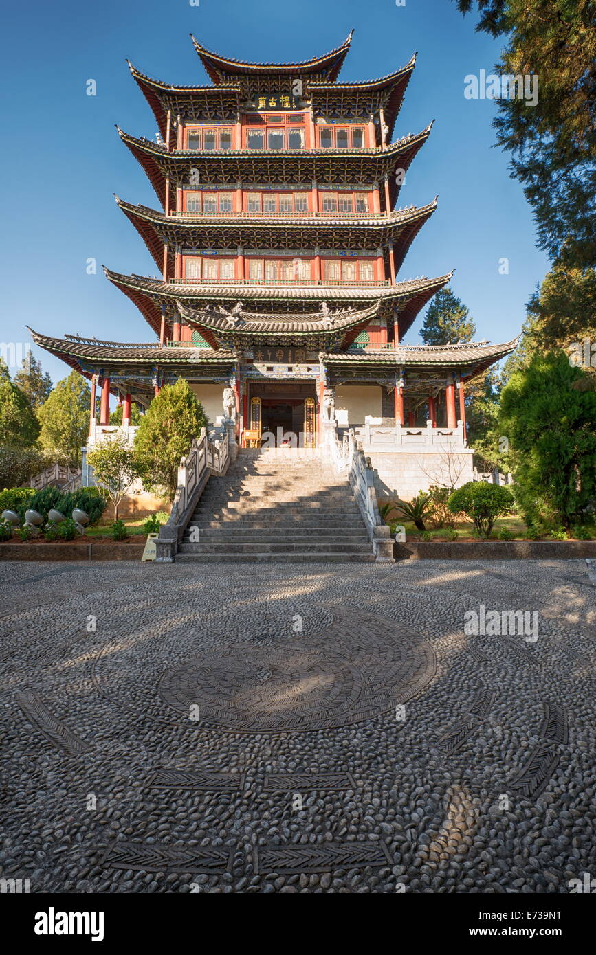 Wangu Tower at Shizishan, Lion Hill in Lijiang, Yunnan, China, Asia ...