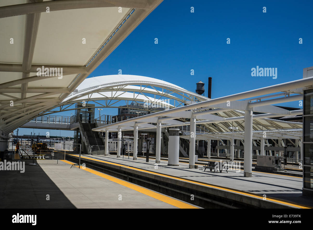 Denver union station architecture hi-res stock photography and images ...
