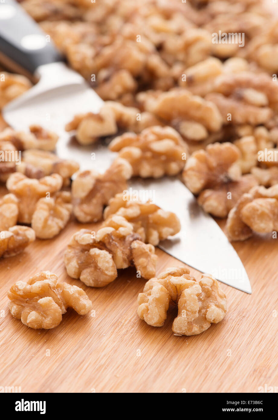 Cutting walnuts hi-res stock photography and images - Alamy