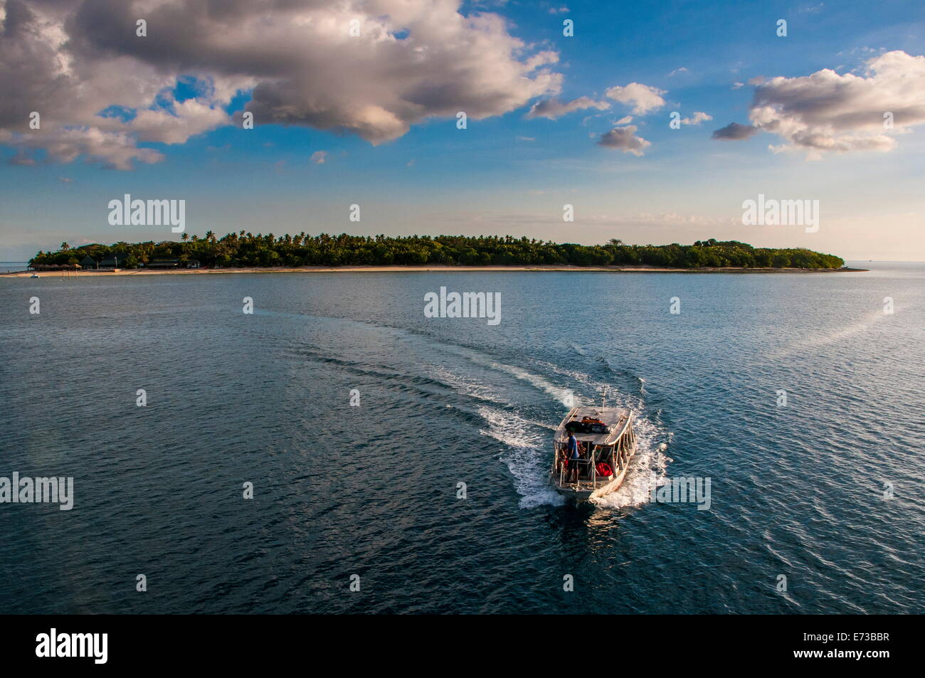 Little boat hi-res stock photography and images - Alamy
