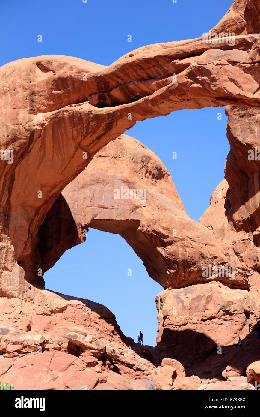 Curved arches hi-res stock photography and images - Alamy