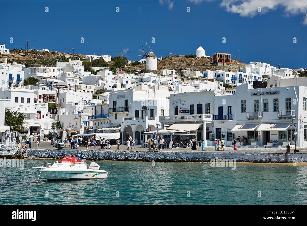 Chora mykonos hi-res stock photography and images - Alamy