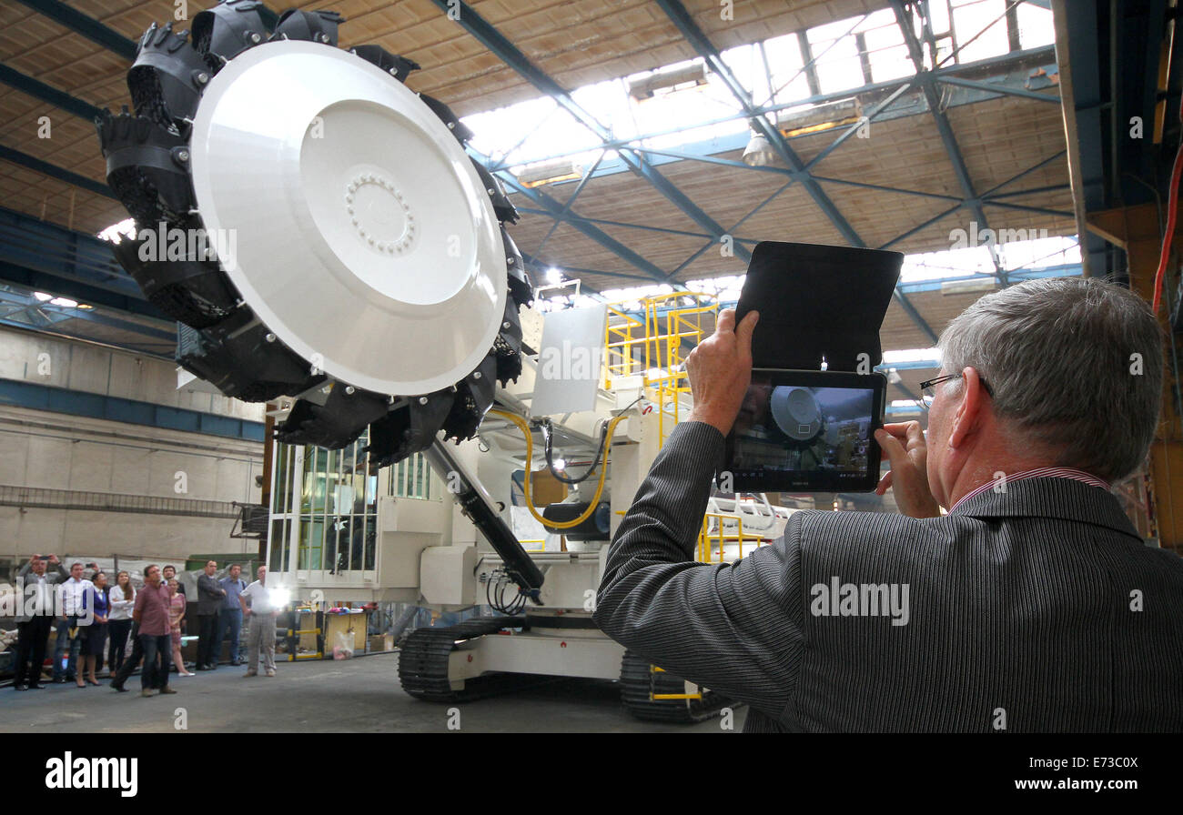 Czech engineering company NOEN produced an excavator K100 for surface ...