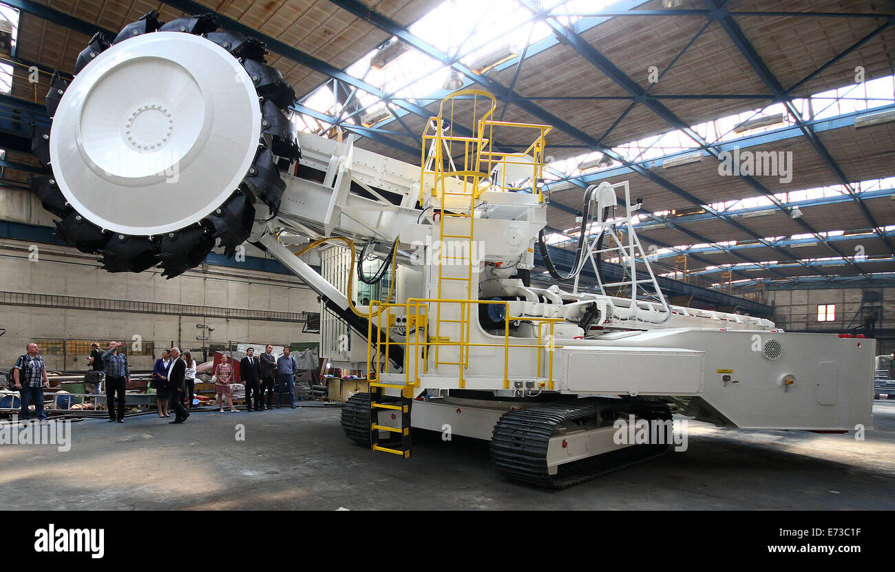 Czech engineering company NOEN produced an excavator K100 for surface ...