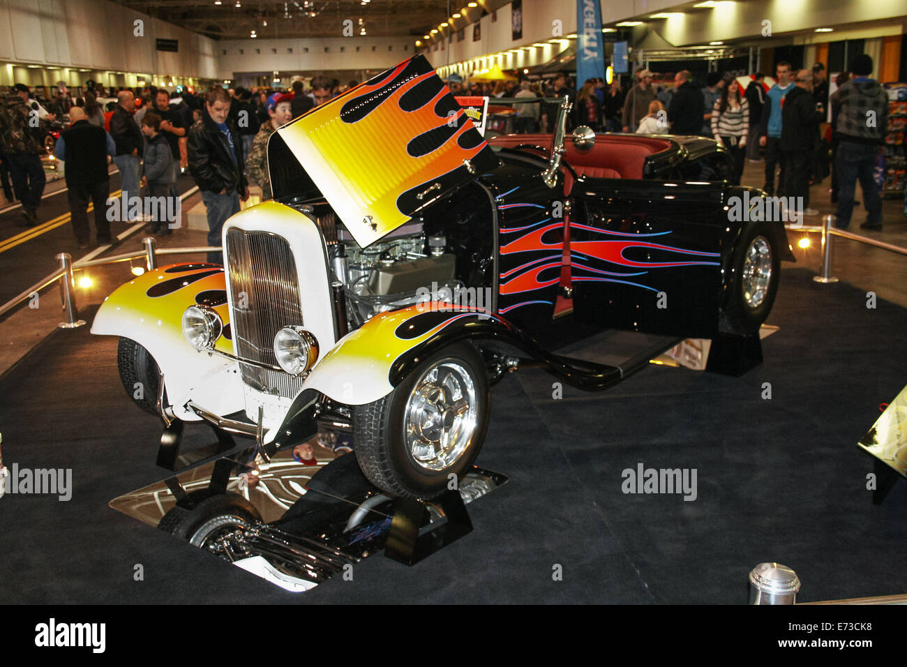 Toronto car show hi-res stock photography and images - Alamy