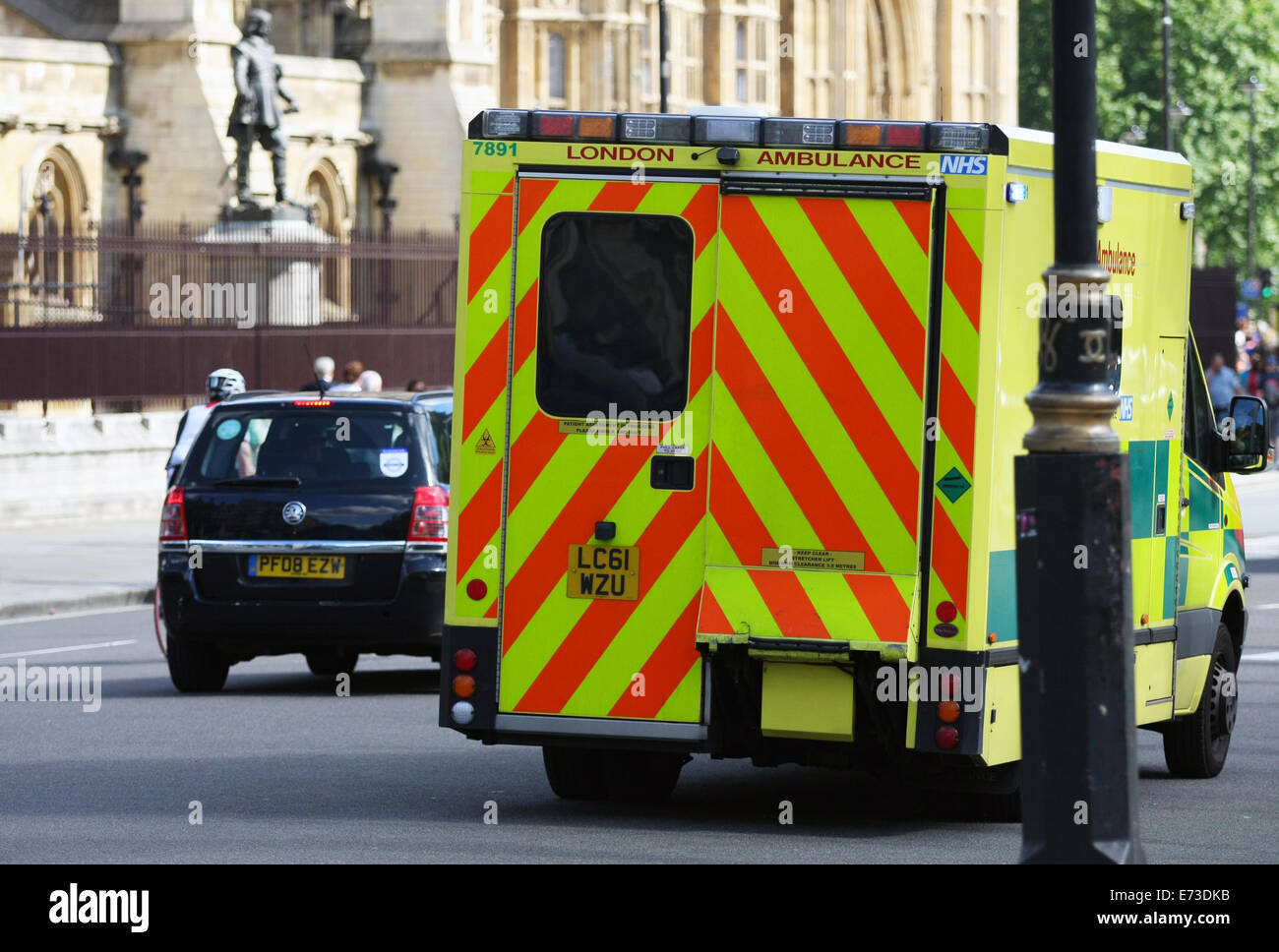 Side view of ambulance hi-res stock photography and images - Alamy
