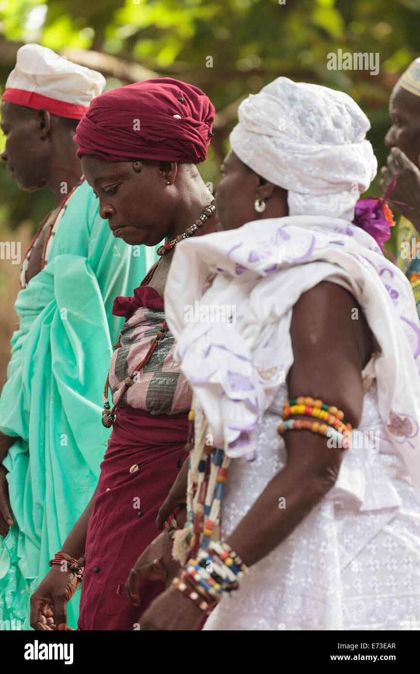 Voodoo ceremony in benin west hi-res stock photography and images - Alamy