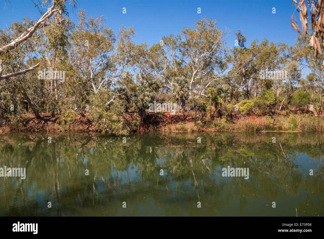 CROSSING POOL, MILLSTREAM CHICHESTER NATIONAL PARK, PILBARA REGION ...