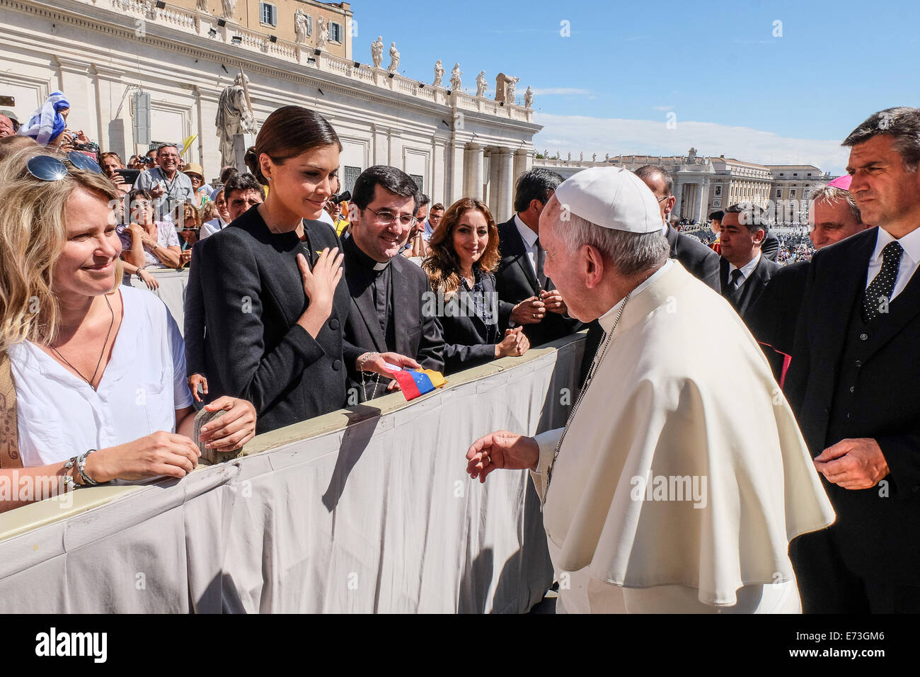Maria gabriela isler hi-res stock photography and images - Alamy