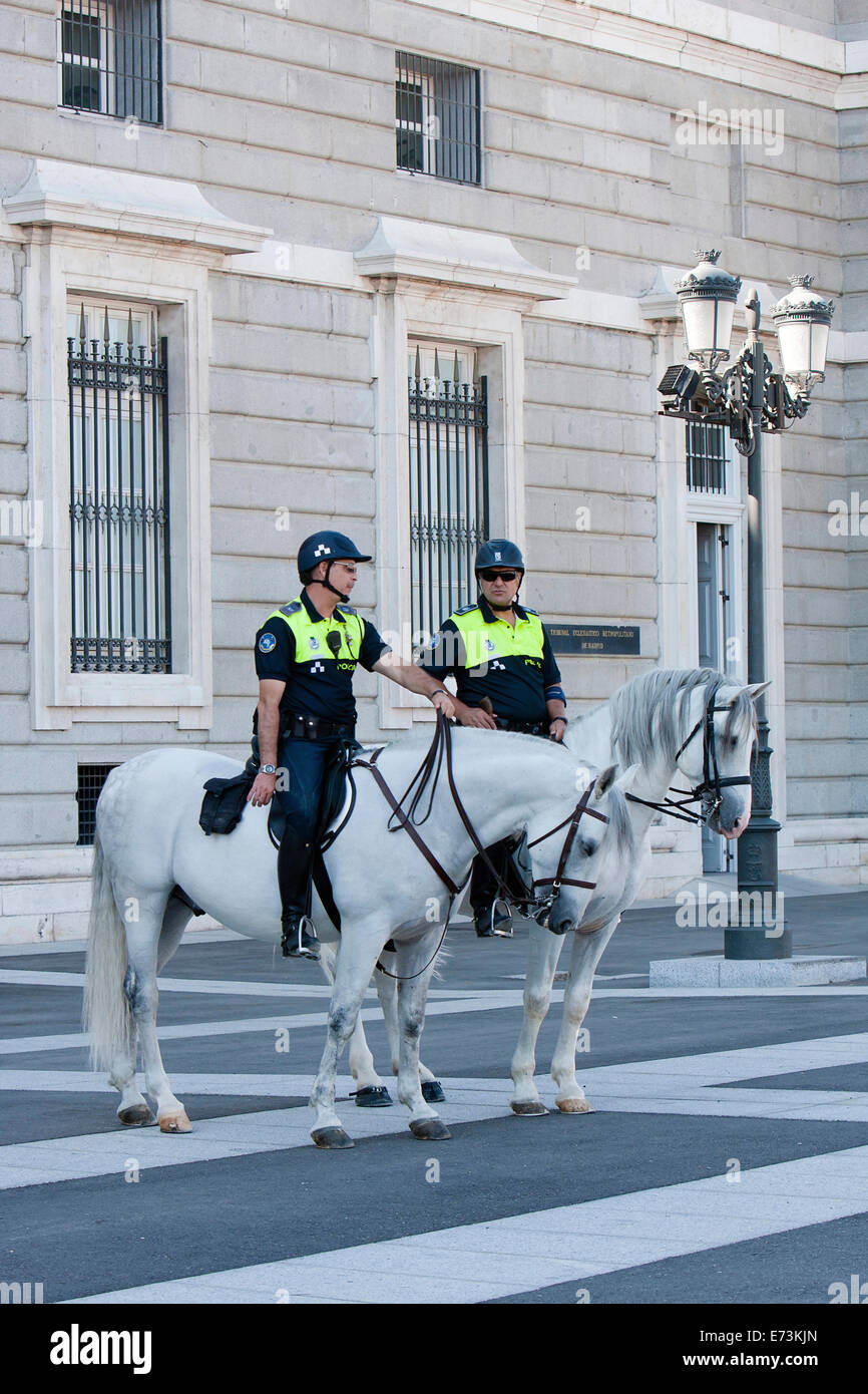 Spain, Madrid, Mounted policemen outside the Palacio Real Stock Photo ...