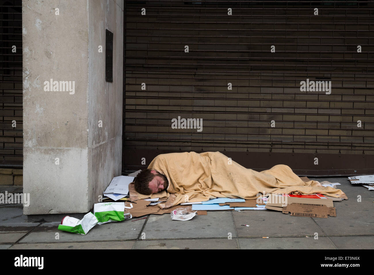 Homelessness london hi-res stock photography and images - Alamy